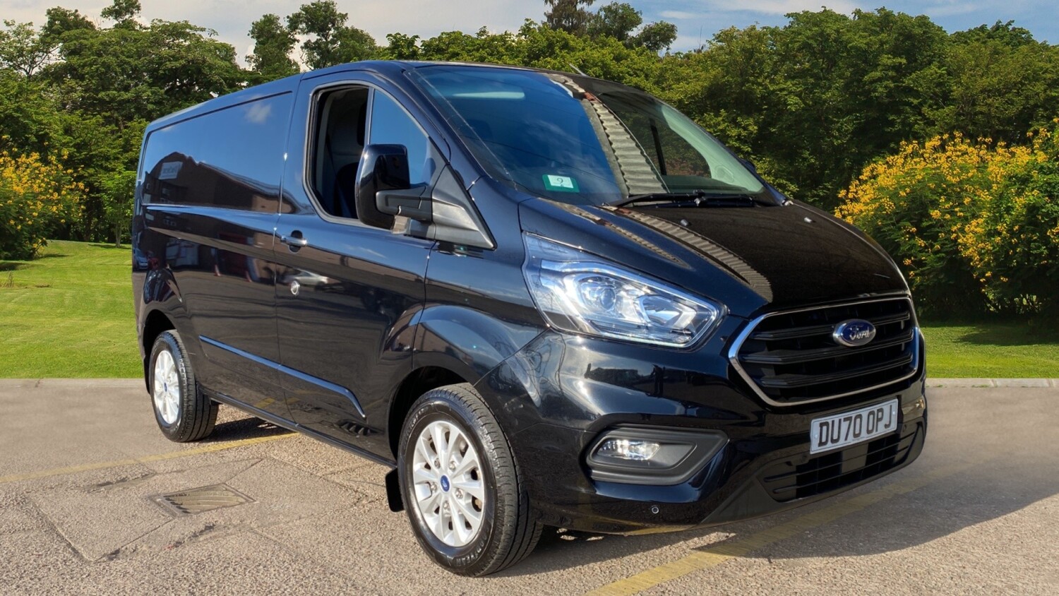 Used Ford Transit Custom 300 L1 Diesel Fwd 2 0 Ecoblue 130ps Low Roof
